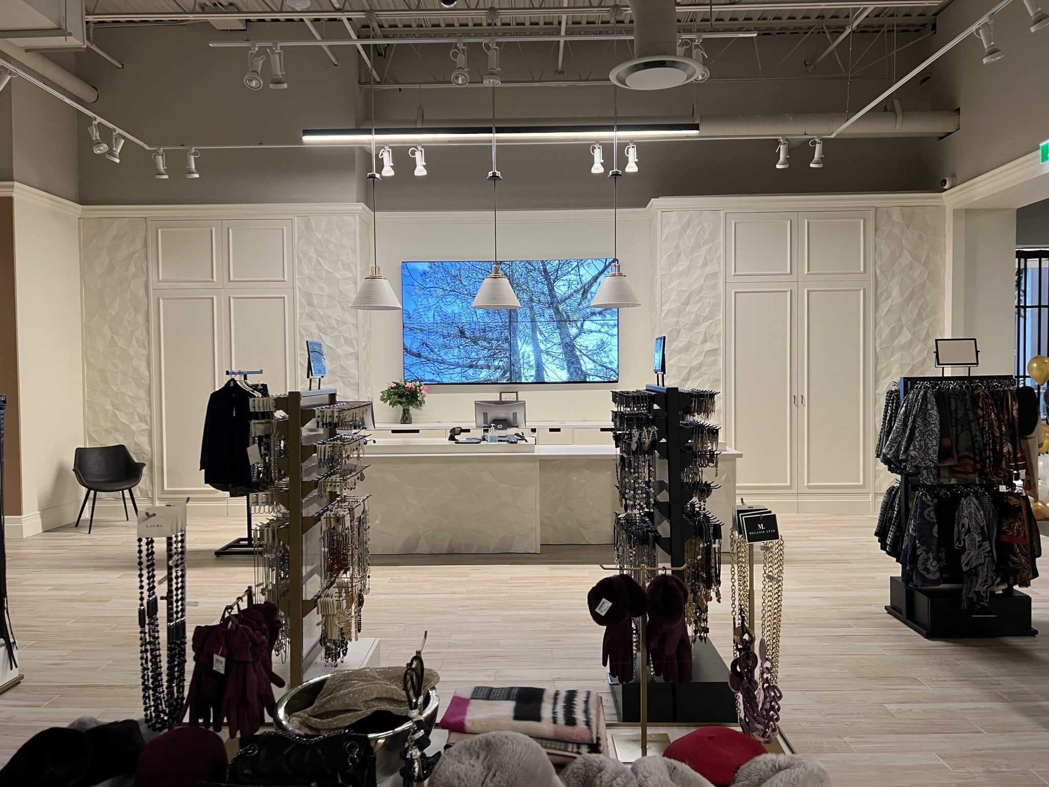 Laura Melanie Lyne Store Front - Modular Arts - goodfellagroup